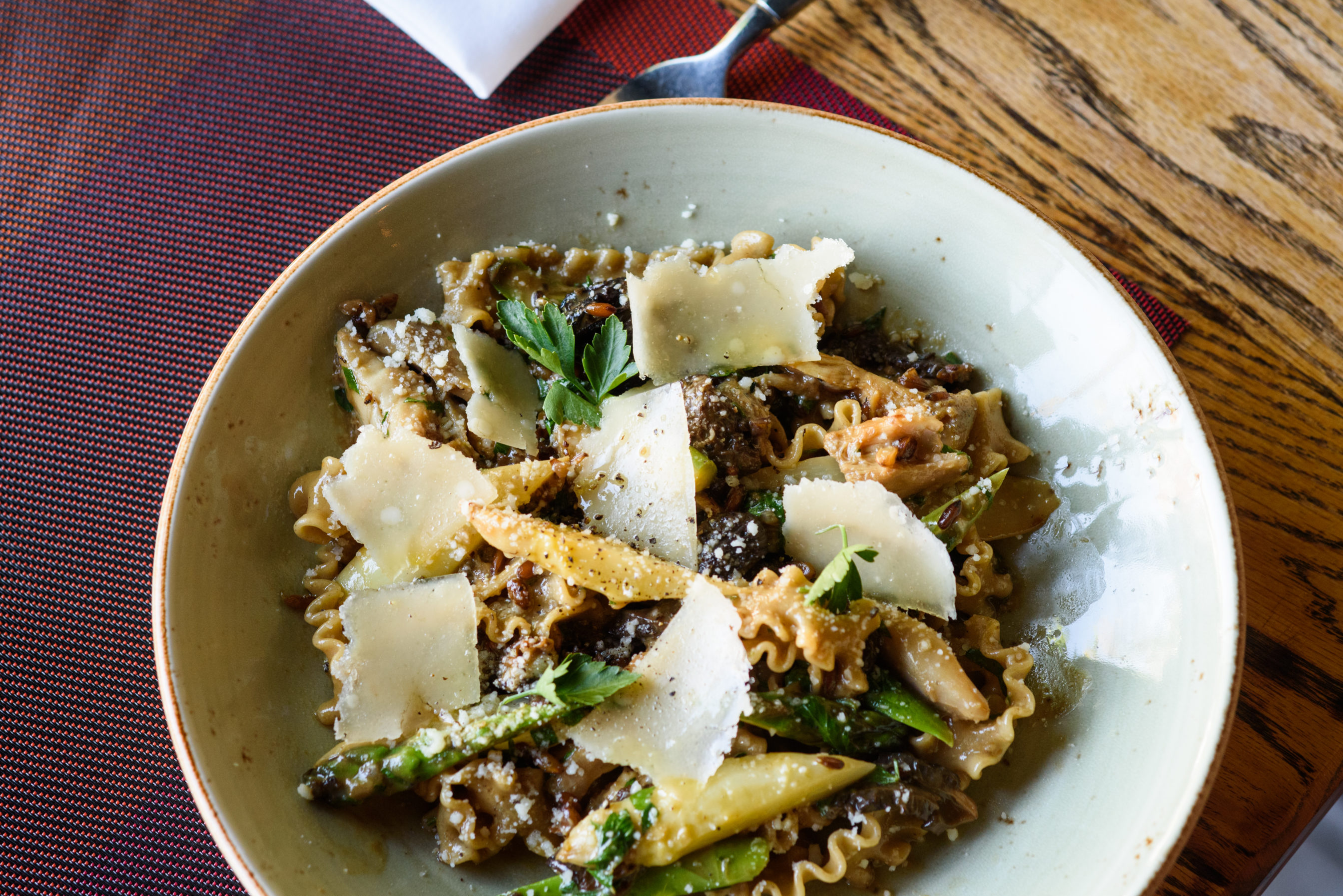 Giulia restaurant in Cambridge, MA on BostonChefs.com: guide to Boston ...