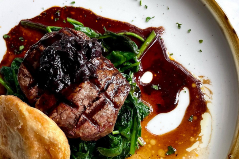 Petit Robert Bistro restaurant in Boston, MA on BostonChefs.com: guide ...