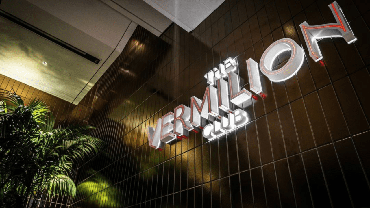 Industry Table at Vermilion Club - Boston Restaurant News and Events