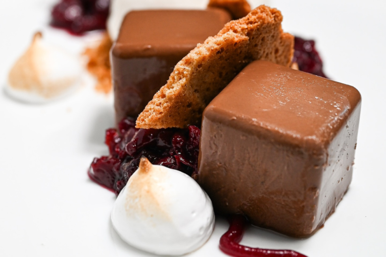 The Salt Marsh Winery restaurant in Scituate, MA on BostonChefs.com ...